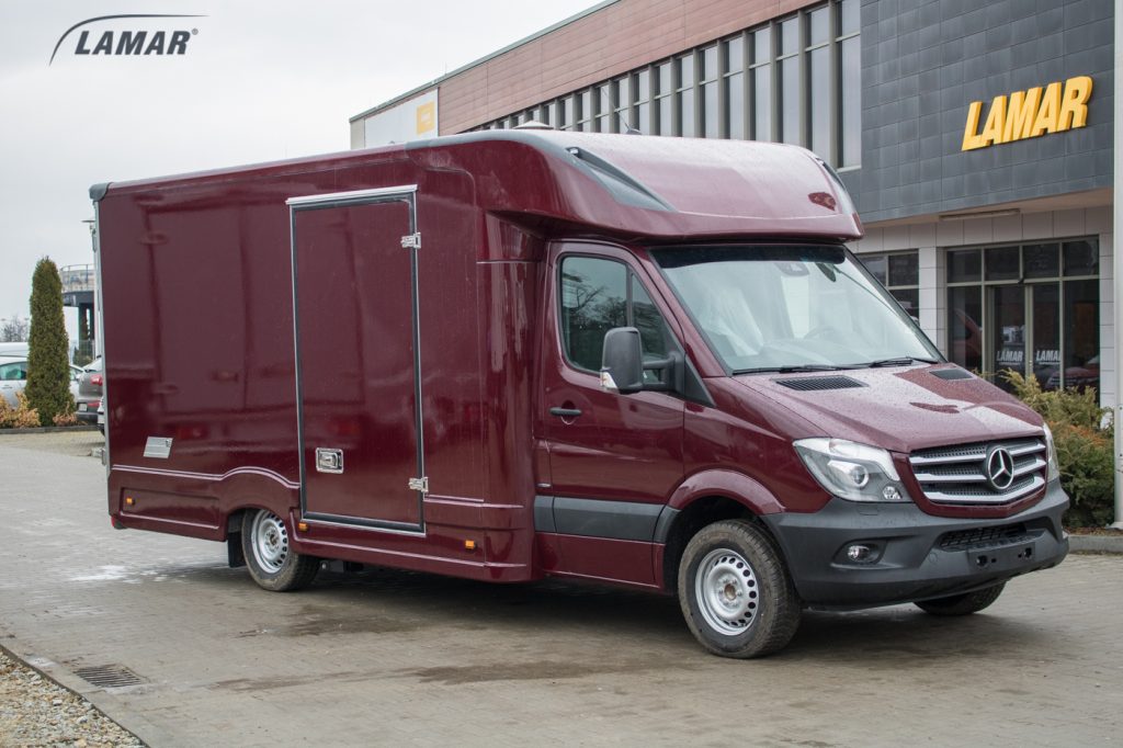 Mercedes-Benz Sprinter LAMBox transport truck – Lamar