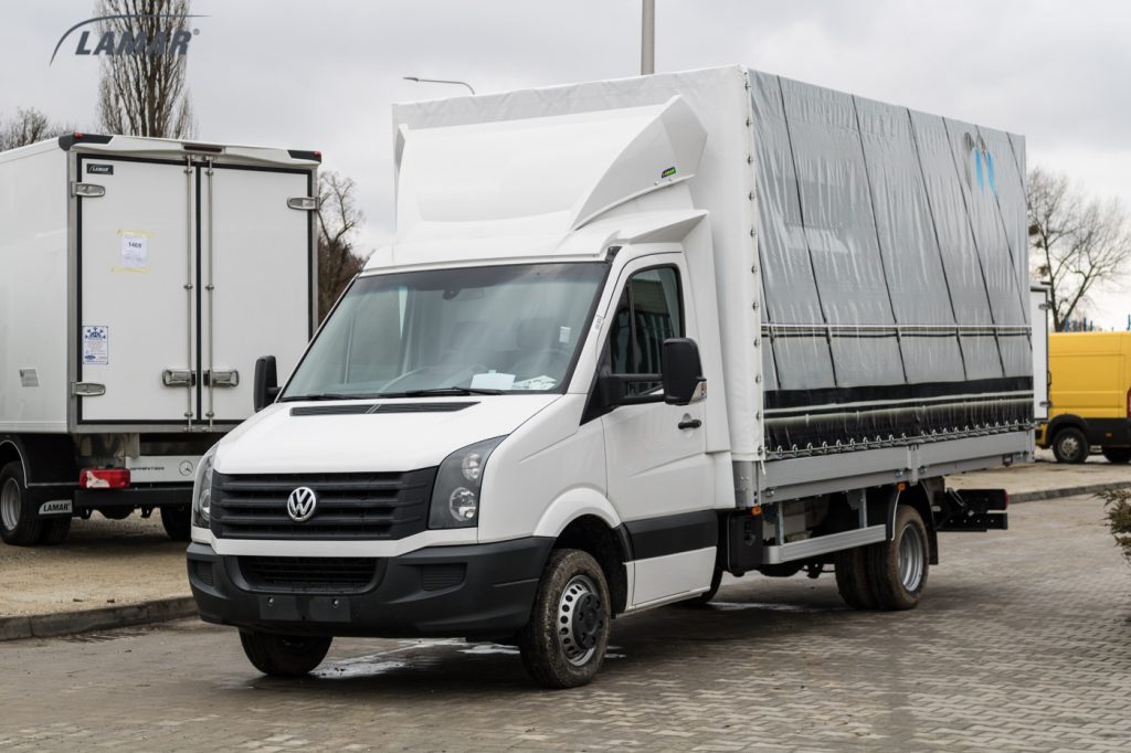 Volkswagen Crafter skrzynia z plandeką – Lamar